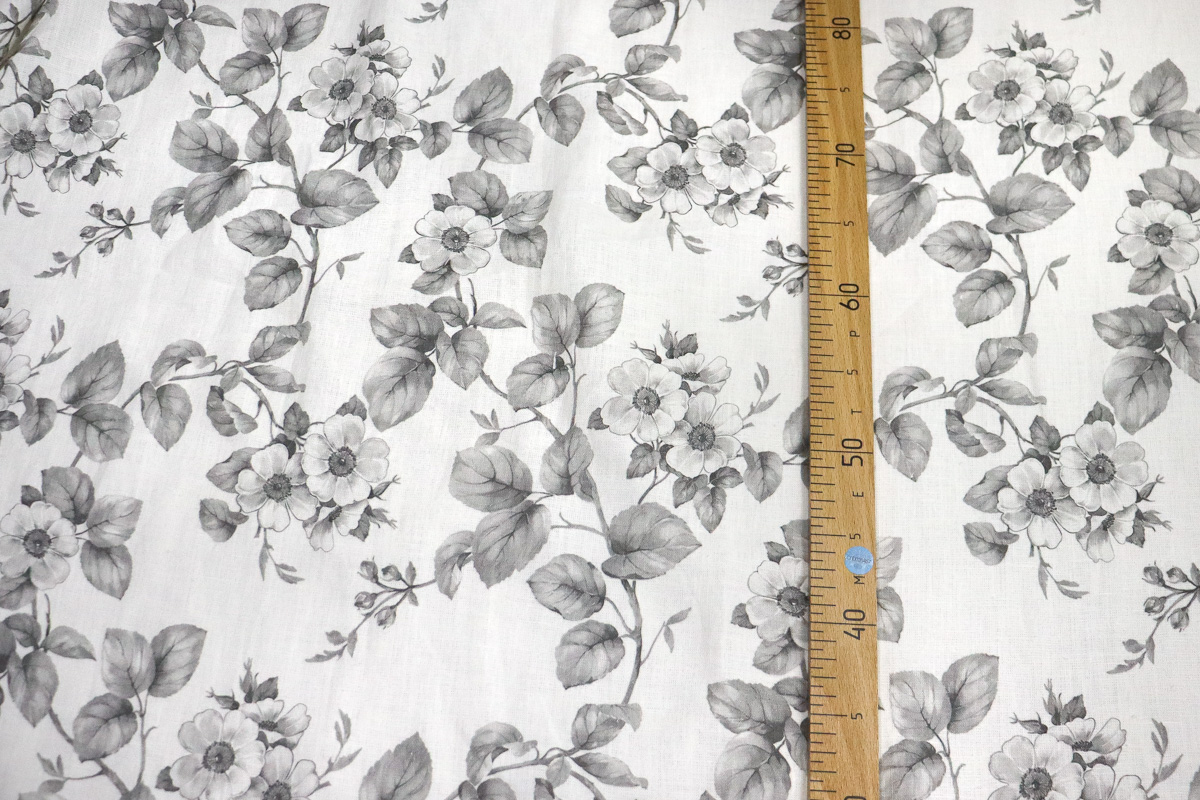 Linen Apple orchard Fabric
